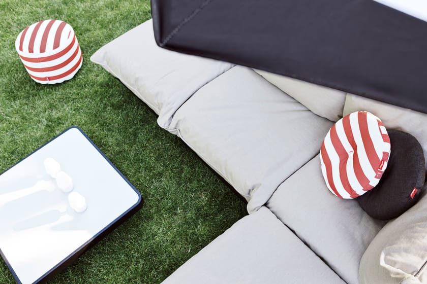 Round garden pouf FATBOY® POINT OUTDOOR By Fatboy