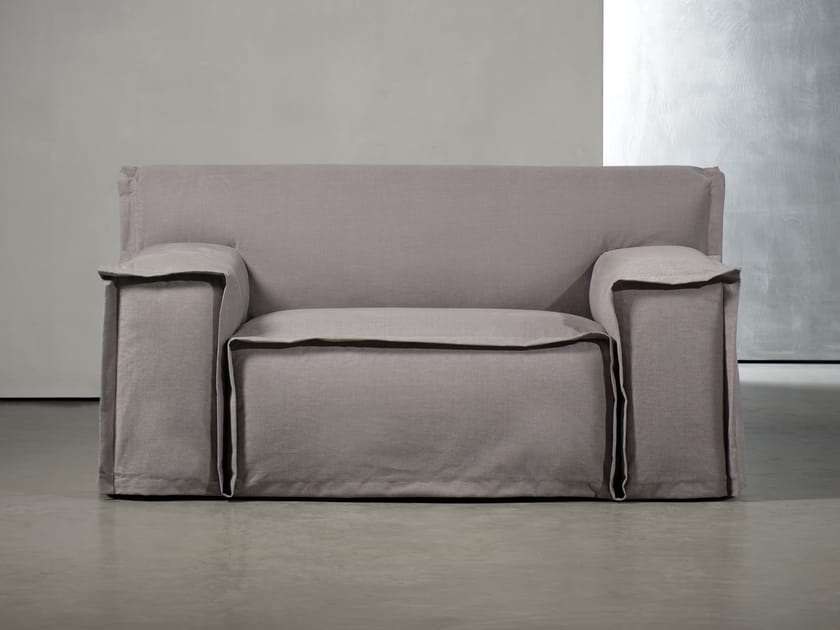 FEDDE LIVING | Small sofa By Piet Boon design Piet Boon