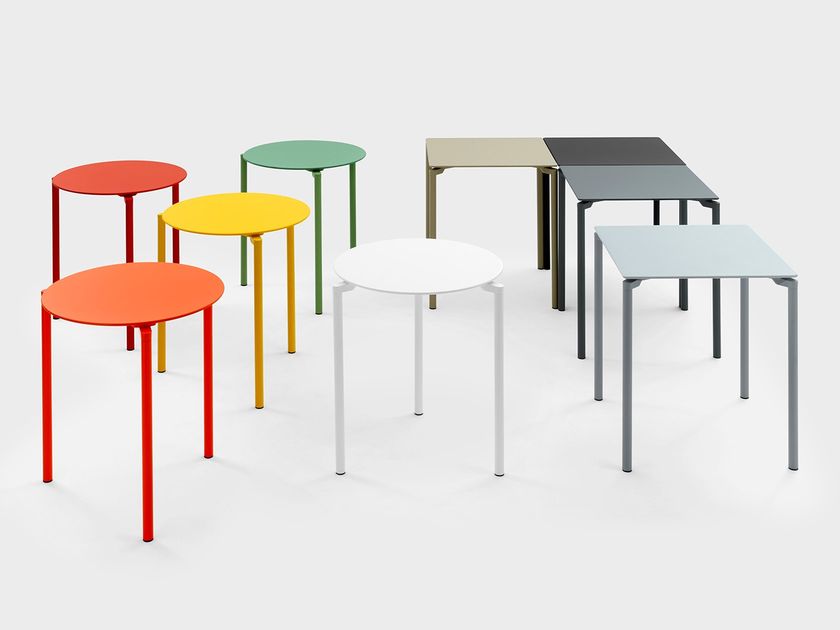FELIX | Table Stackable round metal table By Viganò