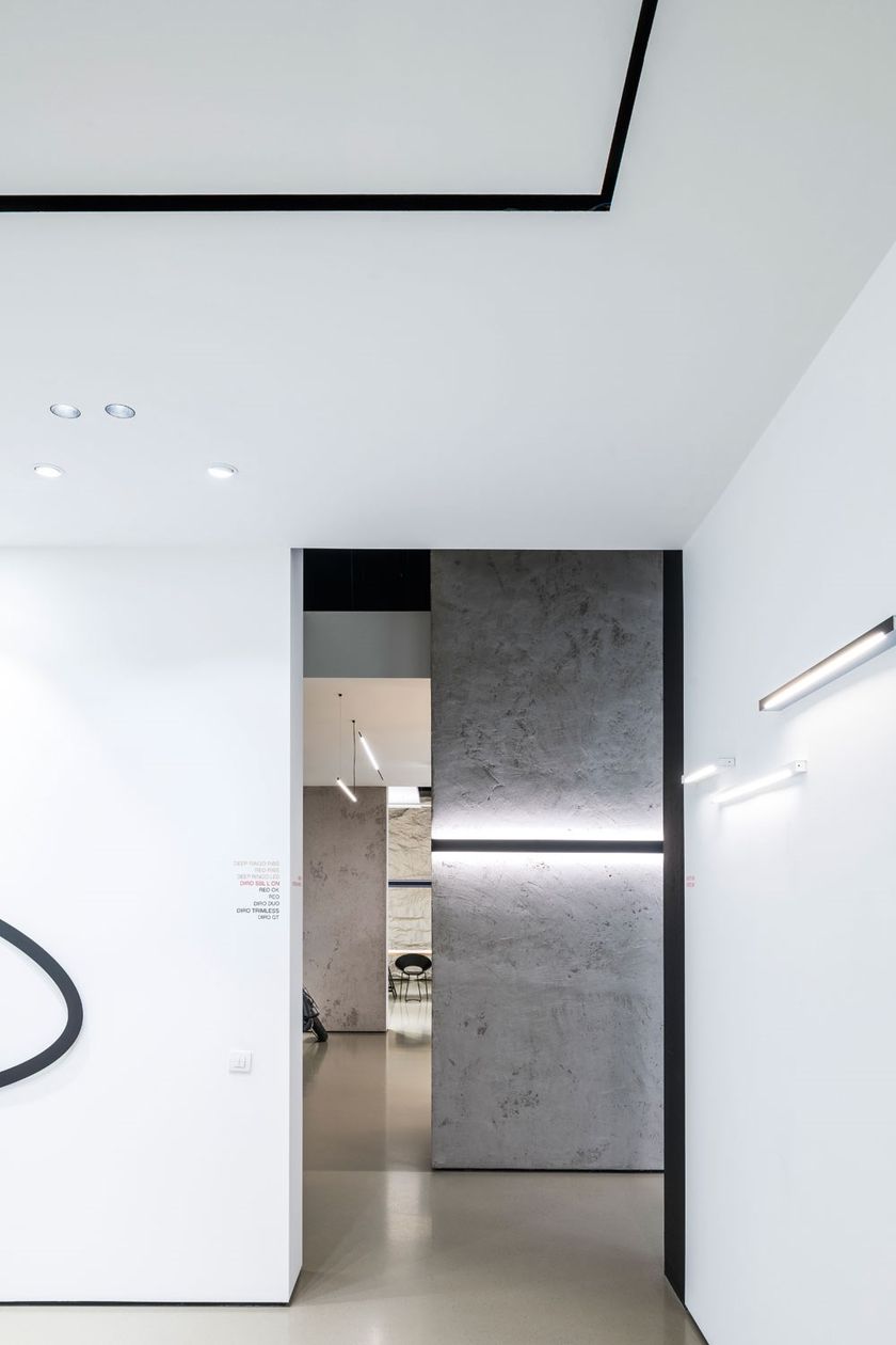 FEMTOLINE W DOWN-UP Linear lighting profile By Delta Light