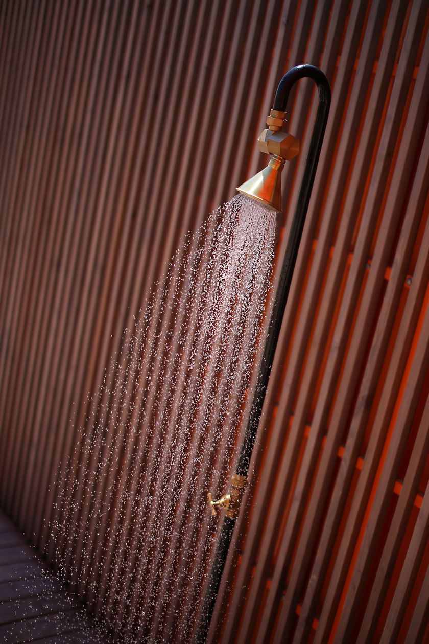 FIELDSHOW'R By TRADEWINDS