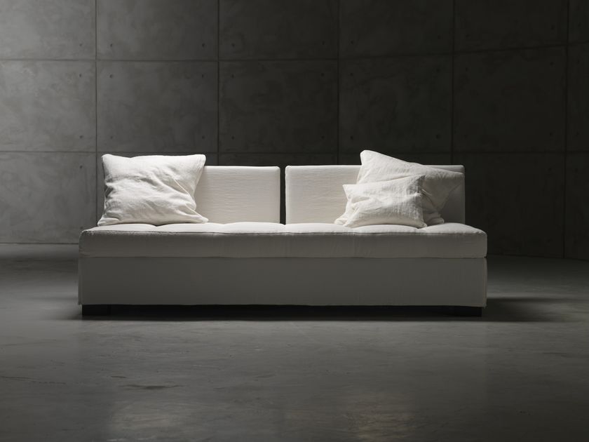 FIGI ISOLEUSE Single fabric sofa bed By Casamania & Horm