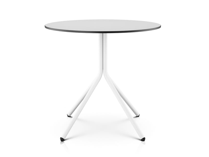 FIORE OUTDOOR Table By Dauphin | design Jessica Engelhardt