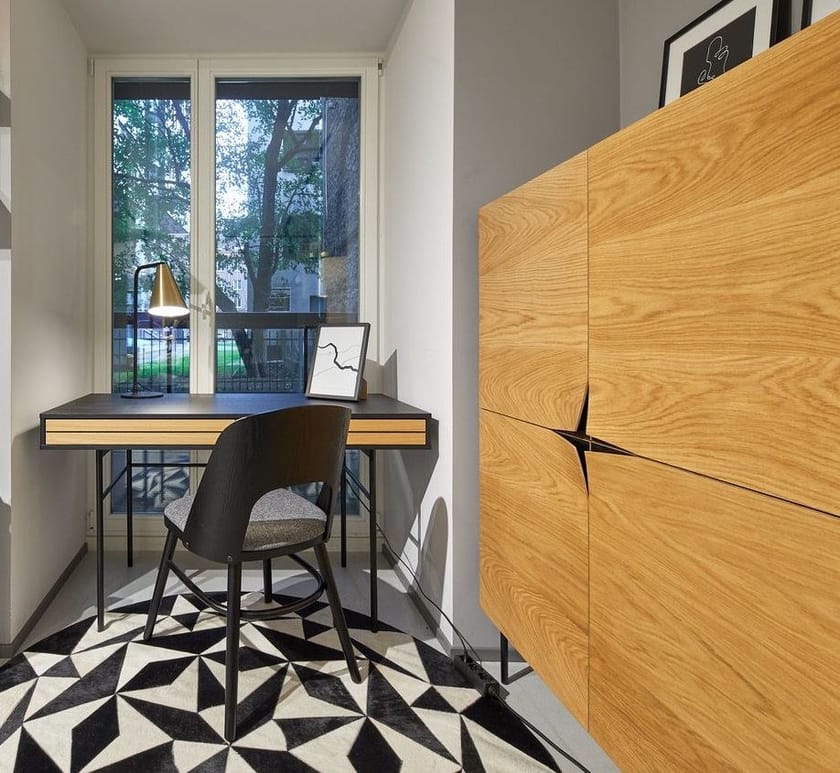 FLOP Highboard with doors By Woodman