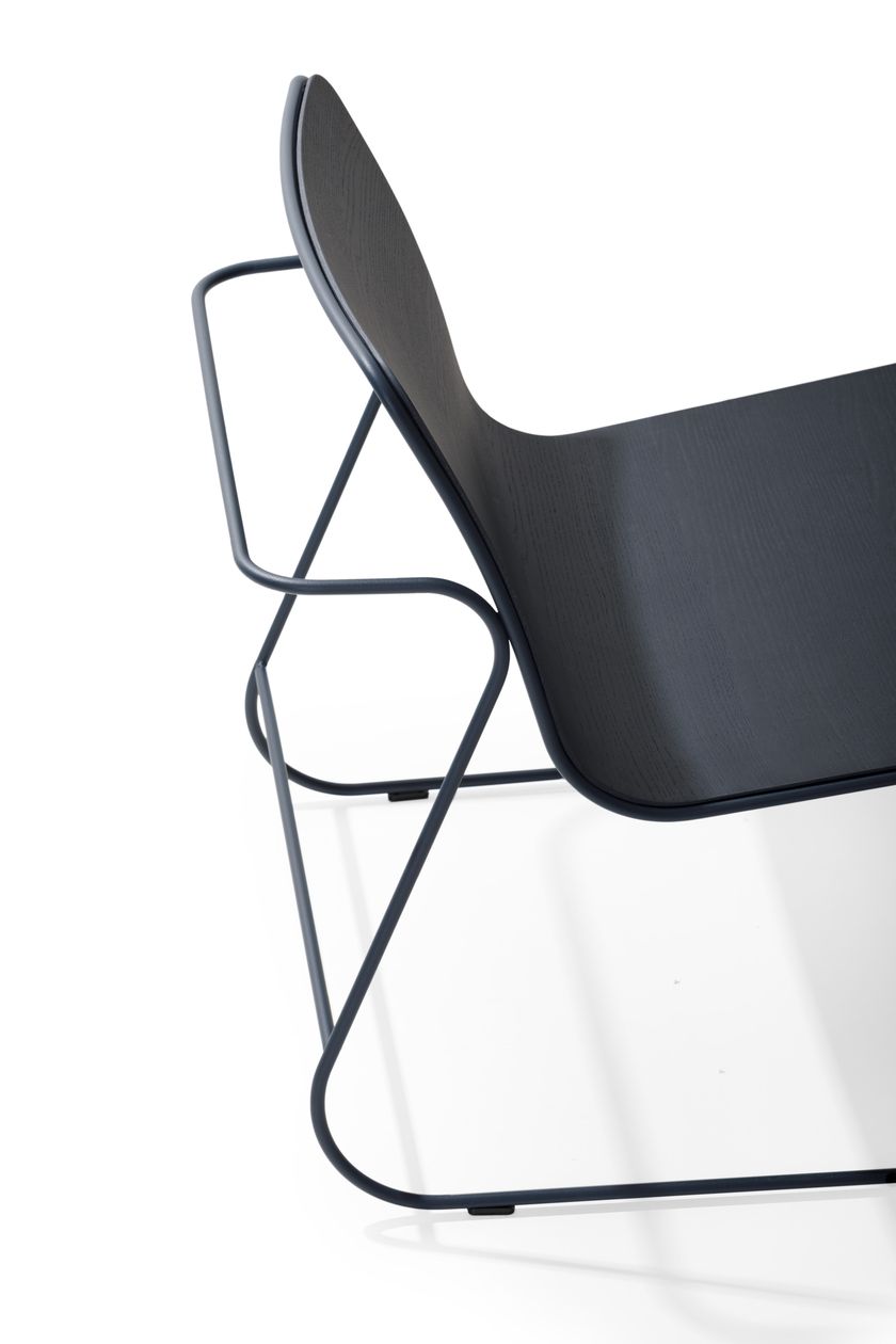FLOW LOUNGE Easy chair By True Design | design Defne Koz, Marco Susani