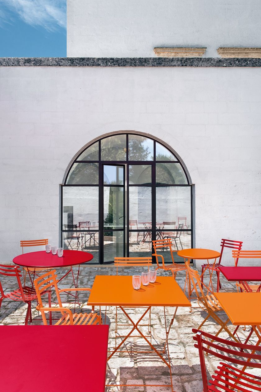 FLOWER | 桌子 By Ethimo