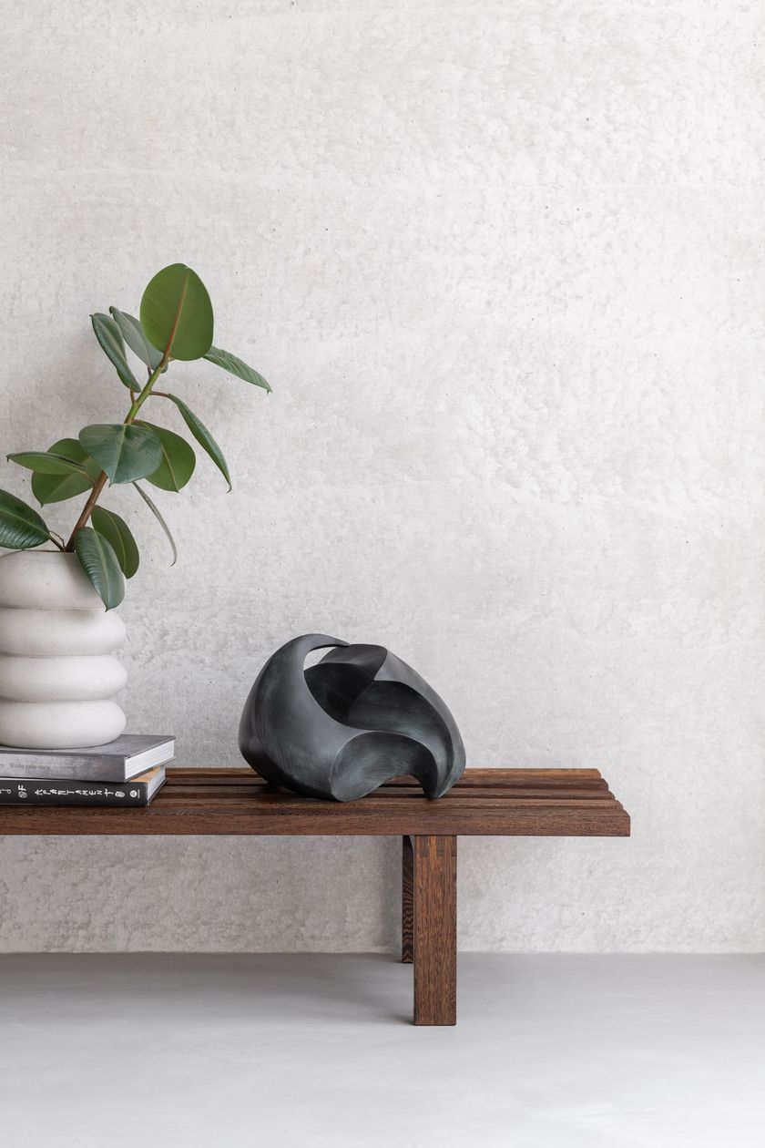 FLUID COMPLEXITY Bronze sculpture By Gardeco Objects | design Kris ...