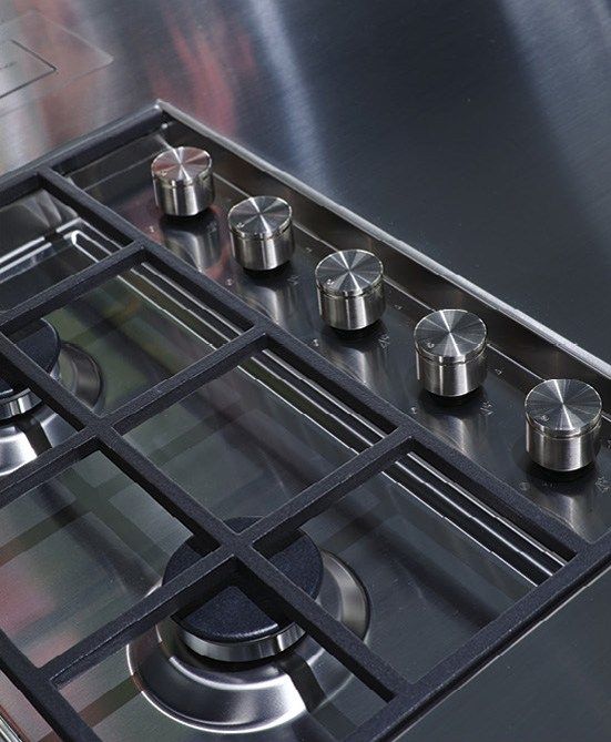 FLY | Kitchen with island By RIFRA