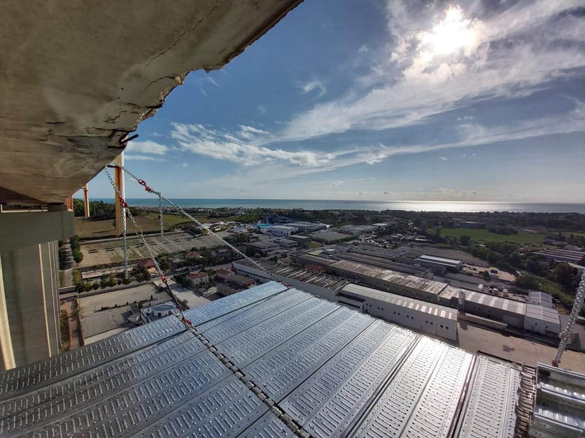 FLYDECK Andaime e estrutura tubular By Pilosio