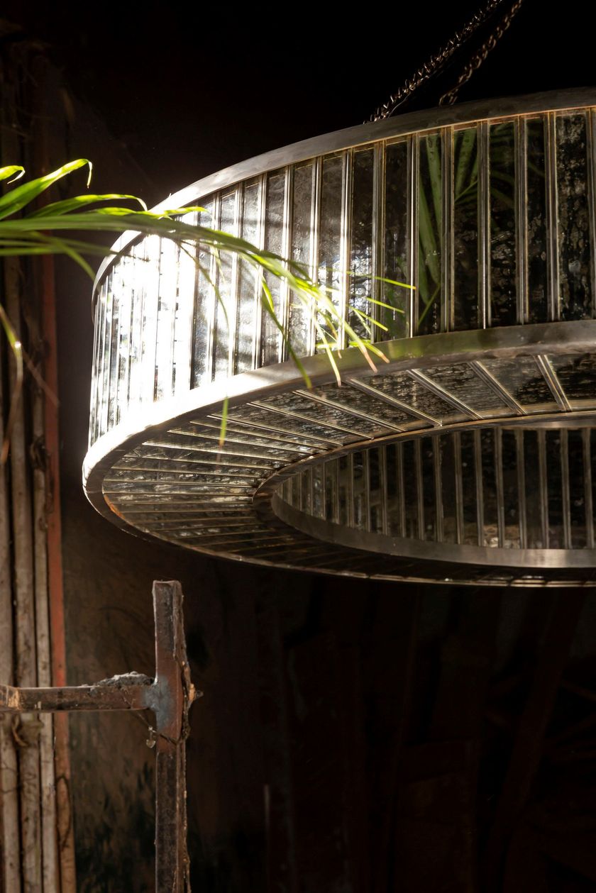 FOSSIL pendant lamp By Nama Home