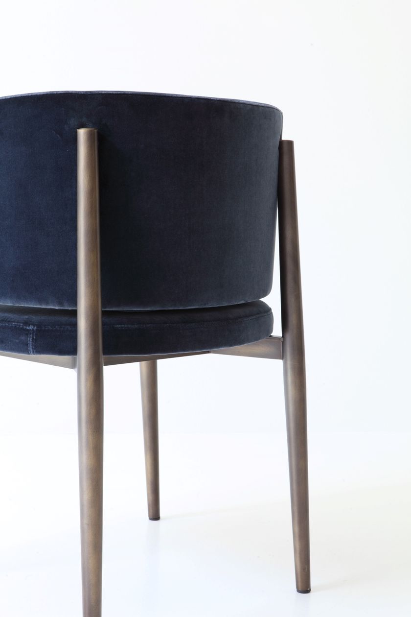 Easy chair with armrests FRANK By Porro design Piero Lissoni