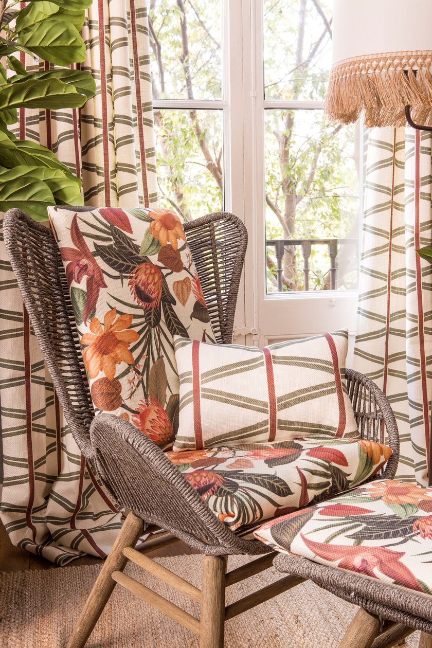 Viscose fabric with floral pattern FRONDA FLOR Fronda Collection By Gancedo
