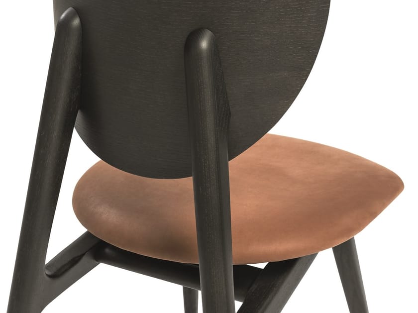 Upholstered leather chair FUN By Shake design Andrea Zonta