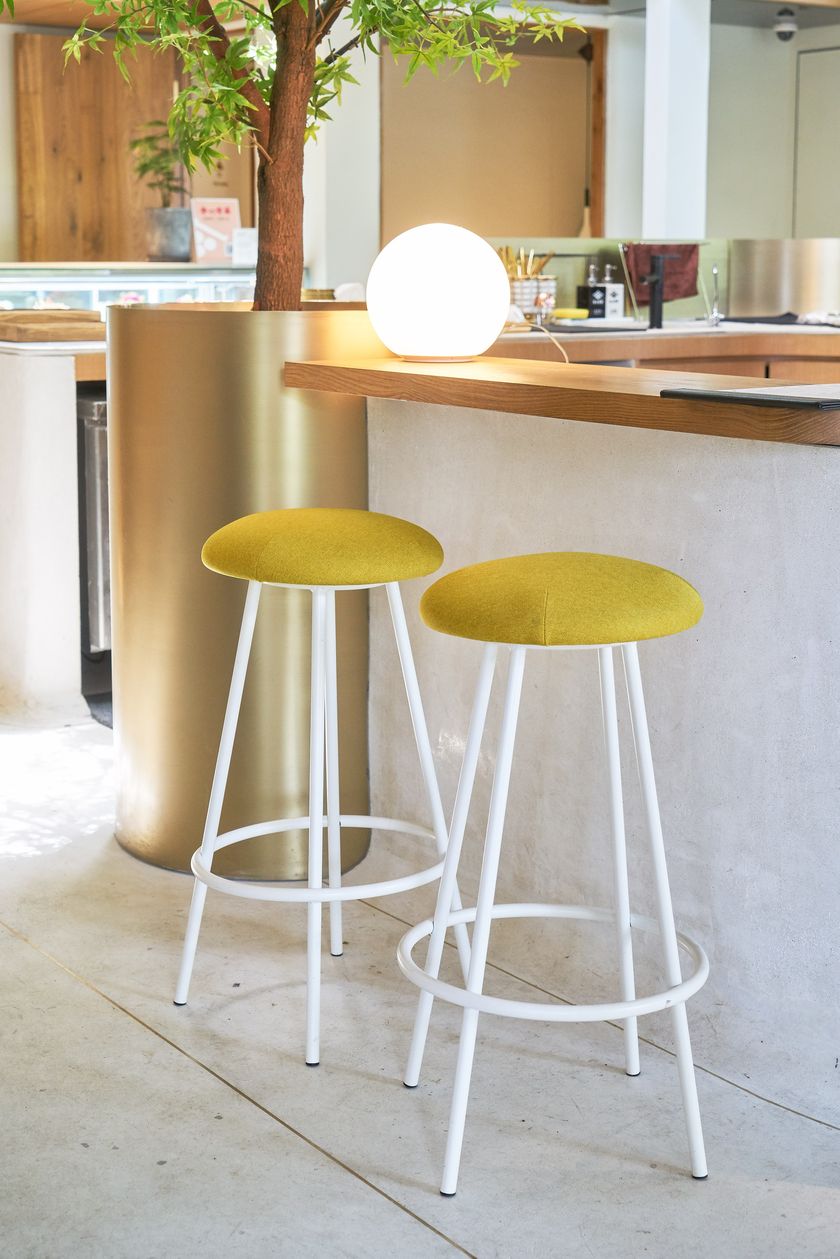 FUNGO High fabric stool with footrest By grado design | design Wendy ...