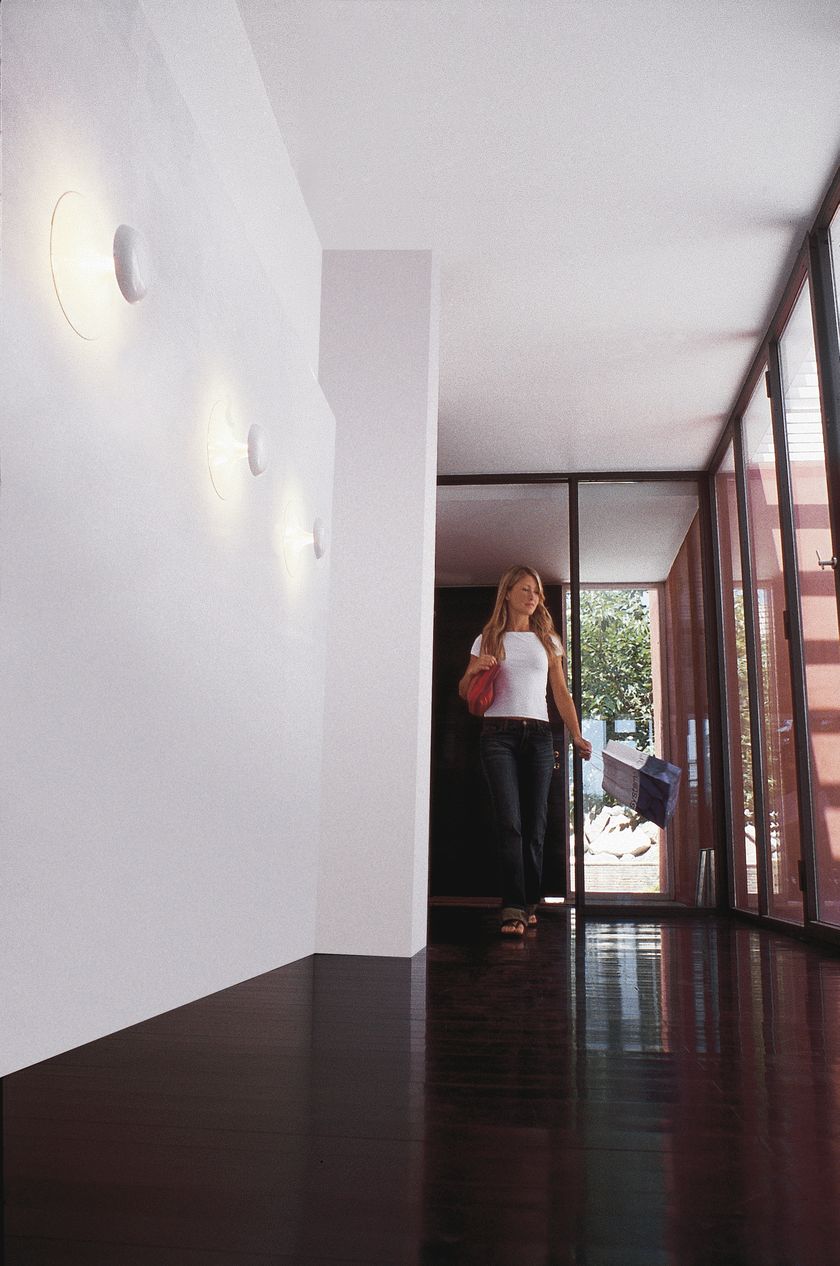 FUNNEL Wall lamp By Vibia