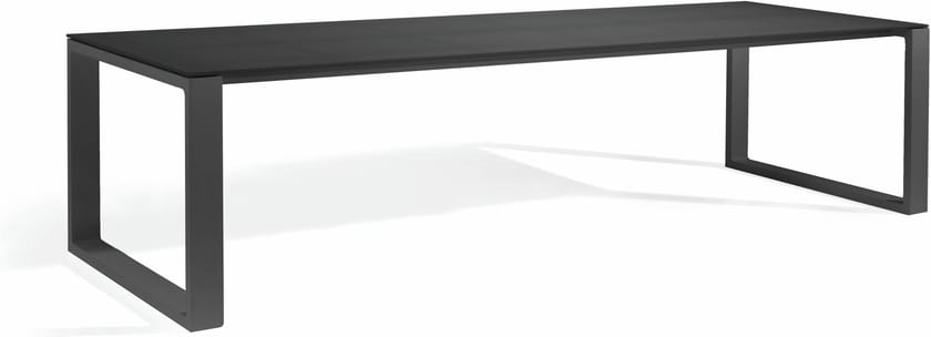 FUSE Table By MANUTTI | design Stephane De Winter