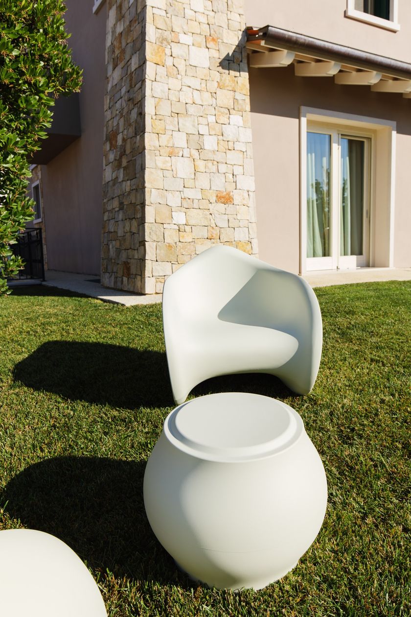 Polyethylene stool FUZZY STOOL By Plust design Eddy Antonello