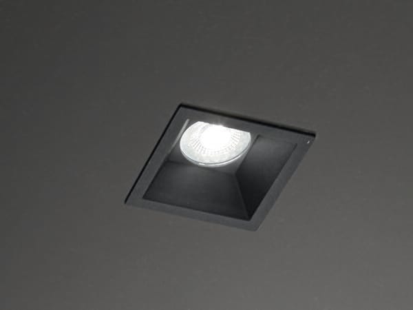 AYRIS Q Spotlight By Fan Europe Lighting