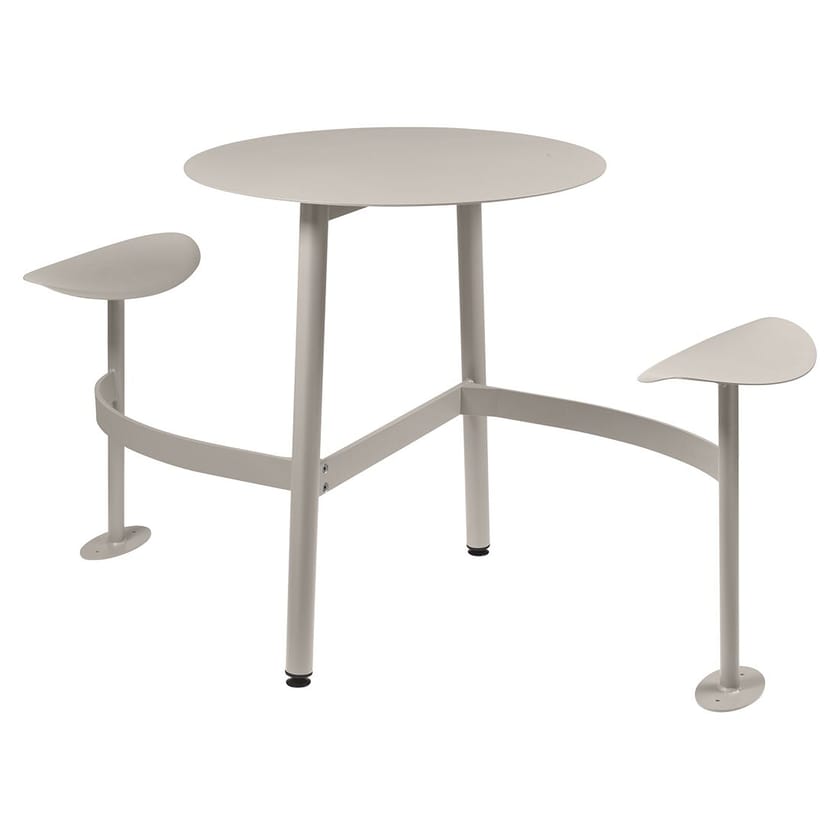 BOLDER Monoblock canteen table By Fermob