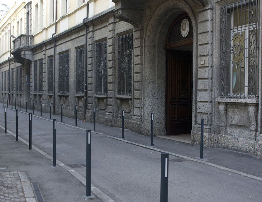 LITE Bollard By Fi.Ma