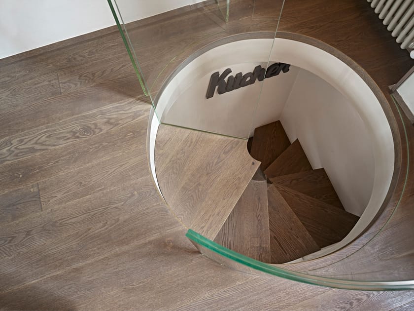 STAIR WITH SELF-SUPPORTING TREAD Three-crossed-layers wooden covering ...