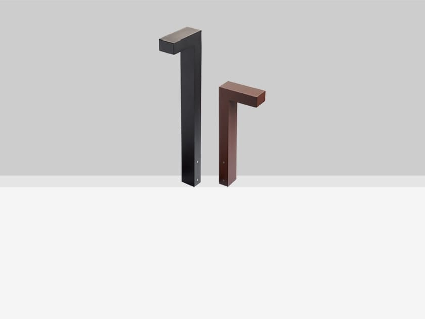 Bollard lights Revit | For Gardens and Pathways | 2 | Archiproducts