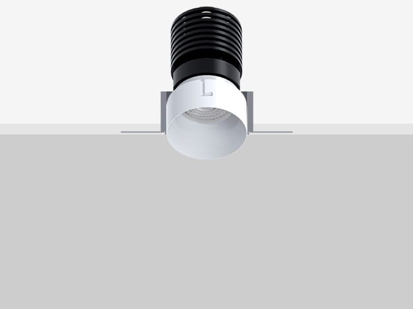 ZOE 20 Spotlight By Flexalighting