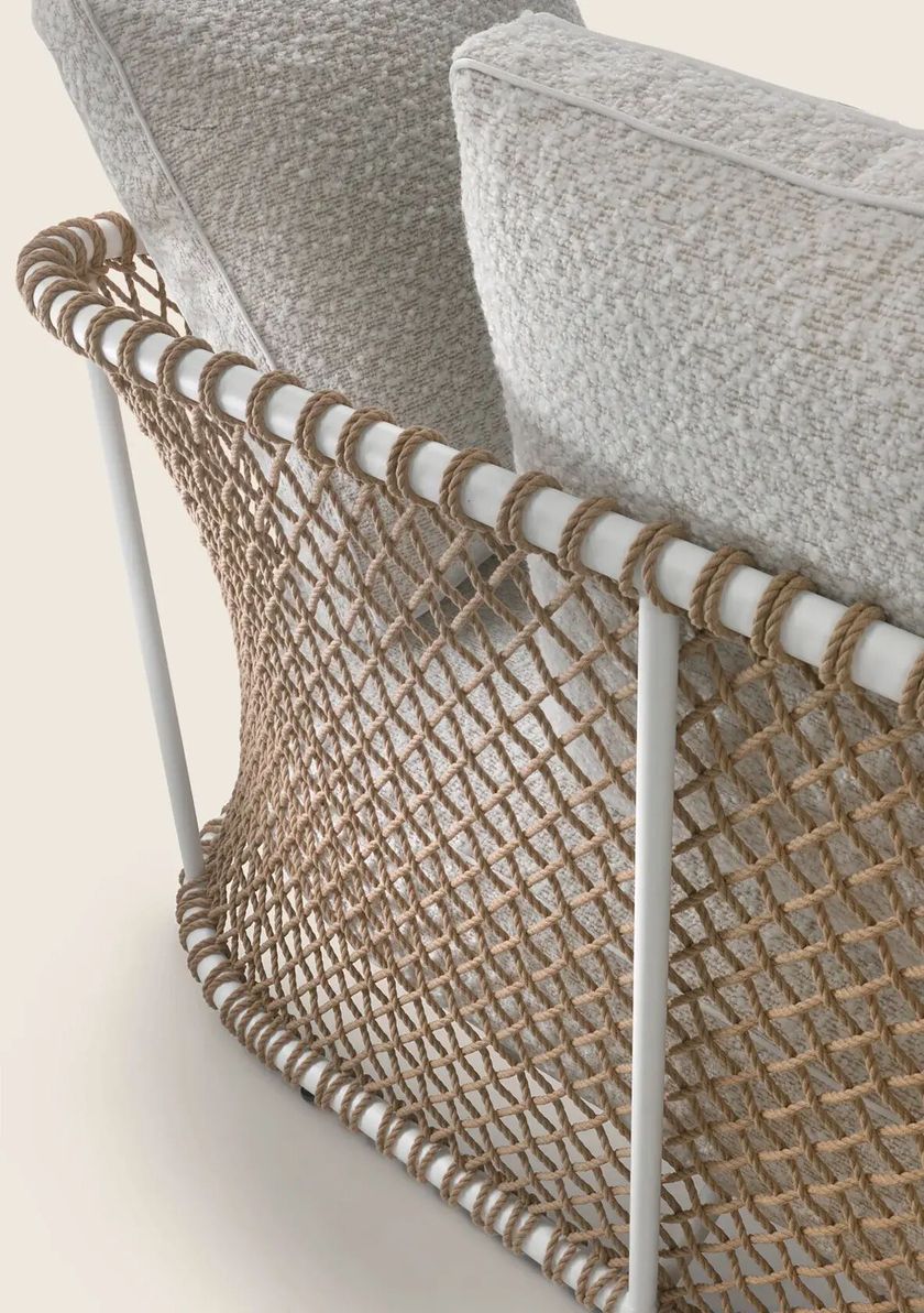 OASIS Round garden sofa By Flexform