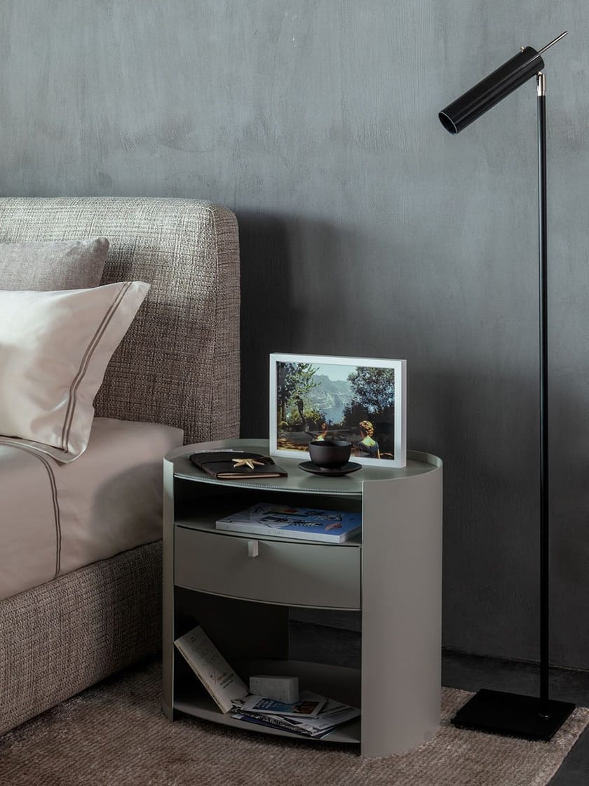 LOTUS Metal bedside table By Flou