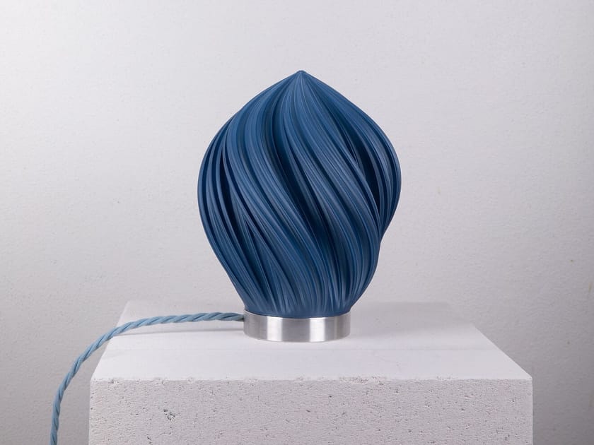 ISSEY SMALL Table lamp By Fornice Objects