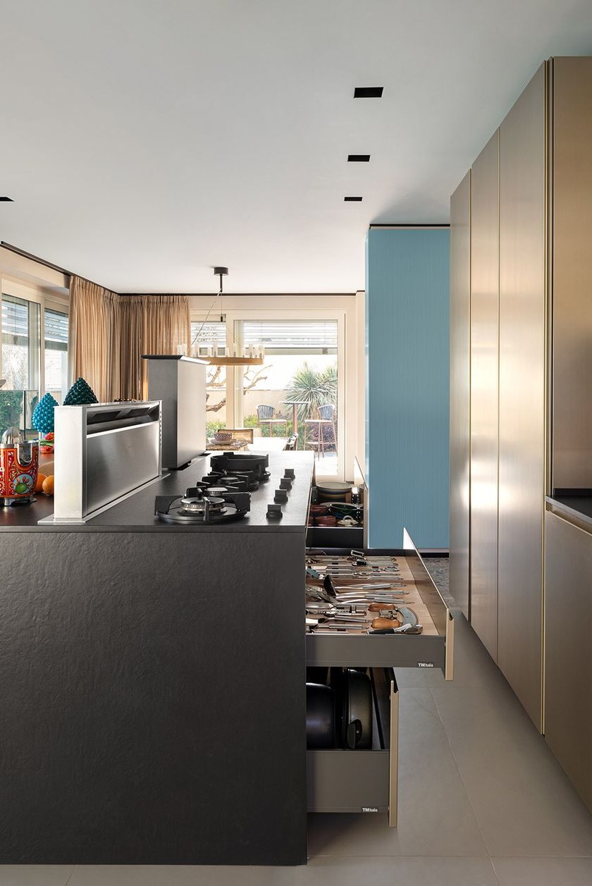 G180 & D90 | Cucina con isola By TM Italia Cucine design Carmine Abate