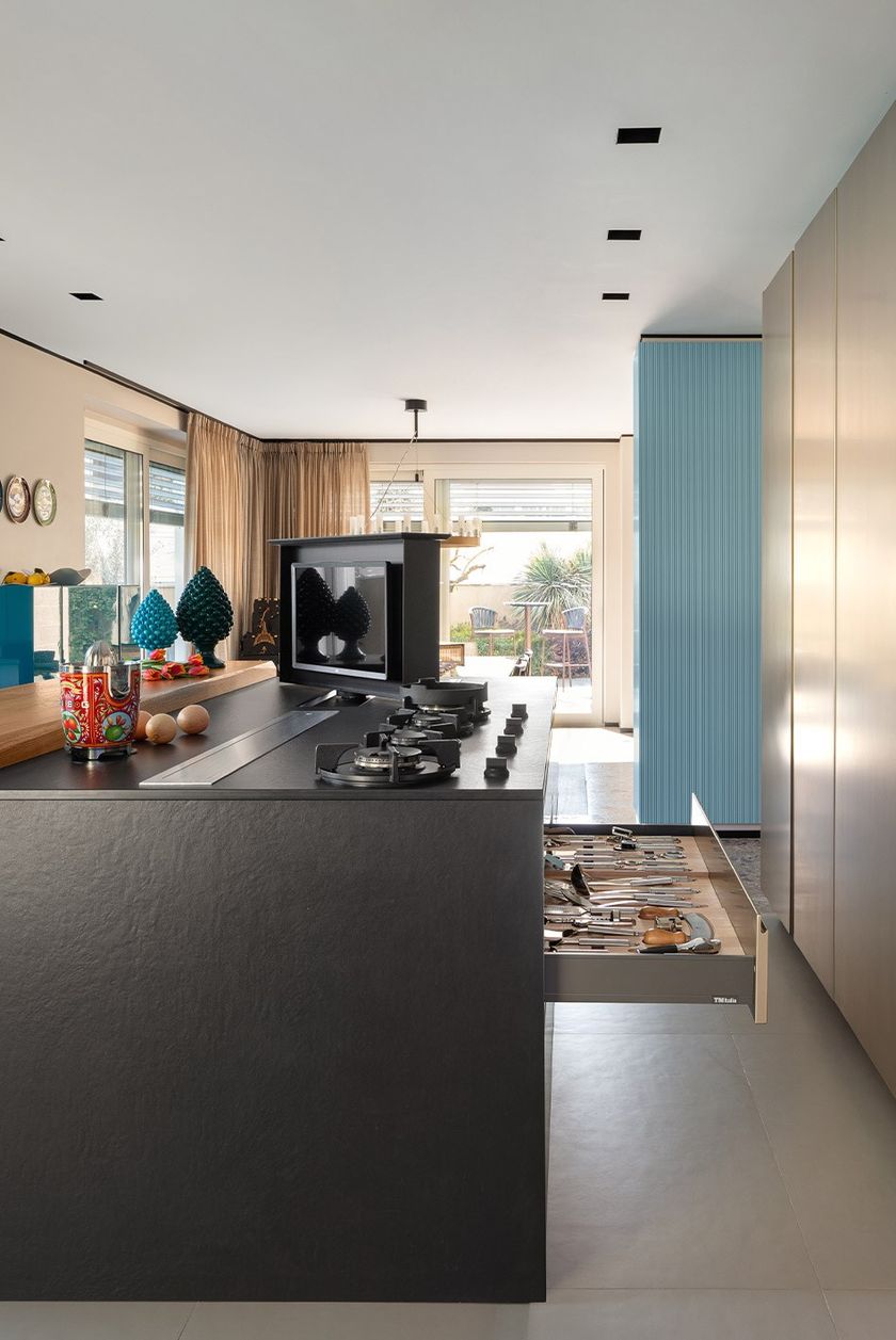 G180 & D90 | Kitchen with island By TM Italia Cucine design Carmine Abate