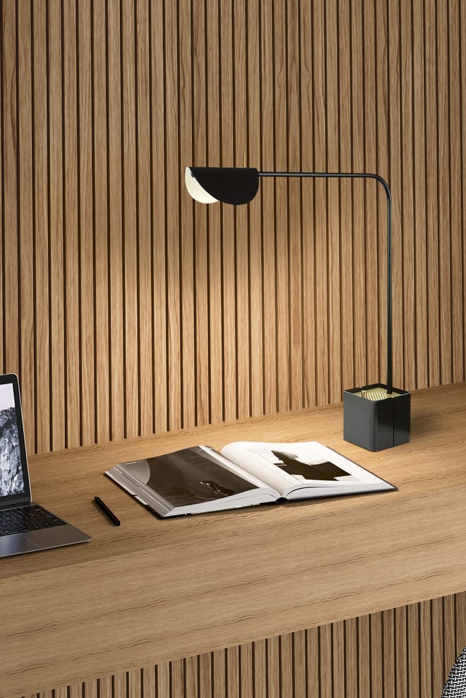 LED metal table lamp with dimmer GAIA By bs.living