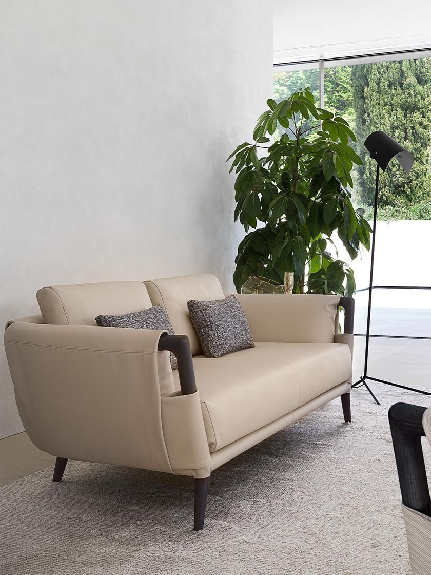 GAUDÍ 2 seater fabric sofa with removable cover By Flou