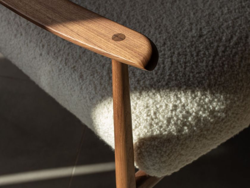 ASKA Armchair By GAZZDA