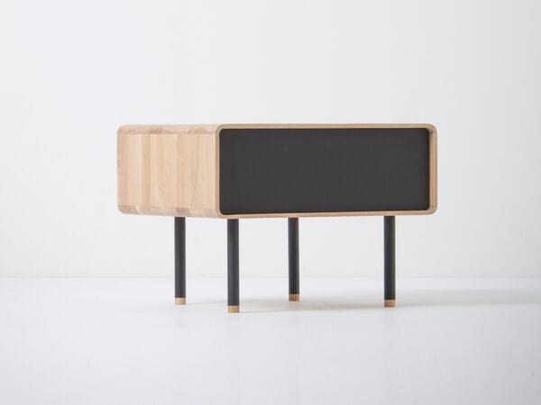 FINA Mesa-de-cabeceira retangular de carvalho com gavetas By GAZZDA ...