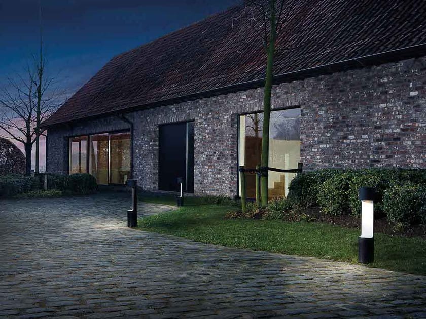 Halogen bollard light GEORGE By Modular Lighting Instruments