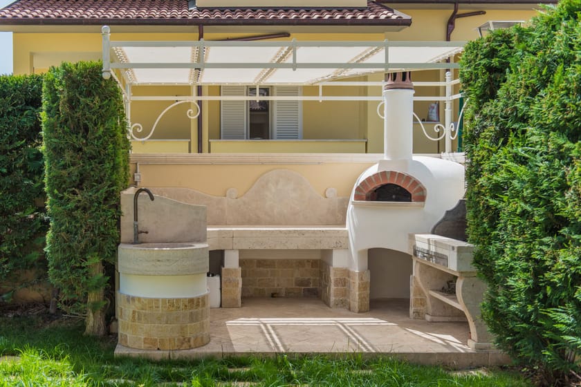 Barbecue 22 Natural stone barbecue By GH LAZZERINI