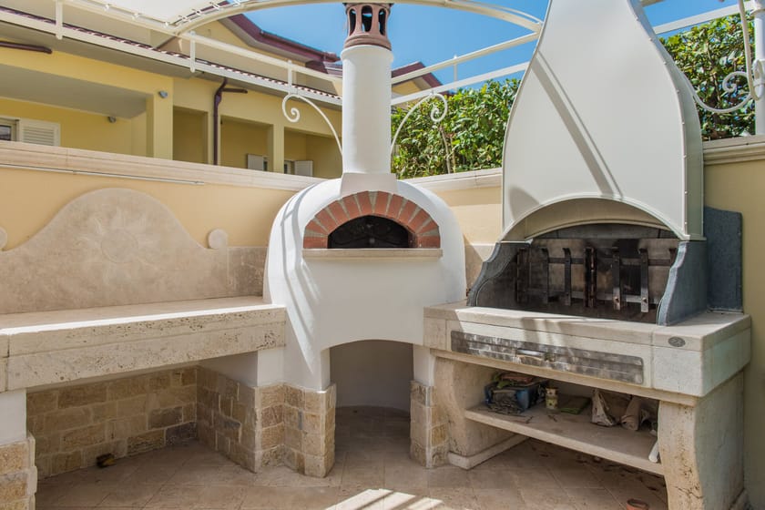 Barbecue 22 Natural stone barbecue By GH LAZZERINI