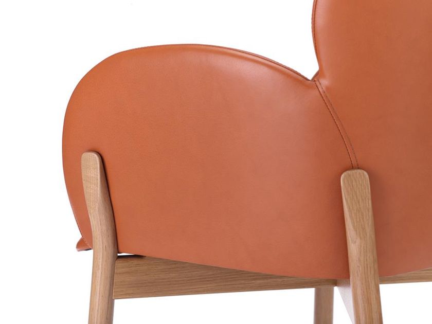 GINGER_37 Chair By TON | design YONOH
