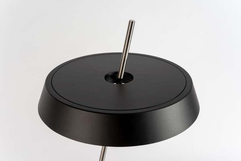 GIRO Table lamp By Mawa Design | design Serge & Robert Cornelissen