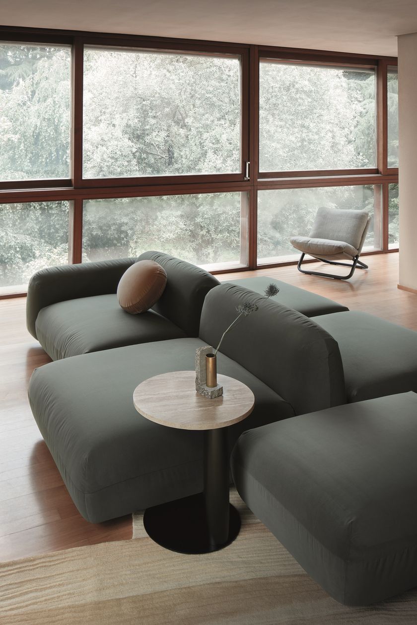 GOYA Mesa de apoio By arflex