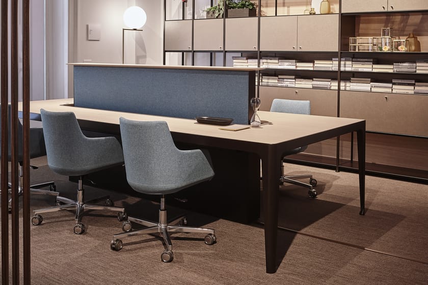 GRAND MORE SHARING | 会议桌 会议桌 By ESTEL GROUP