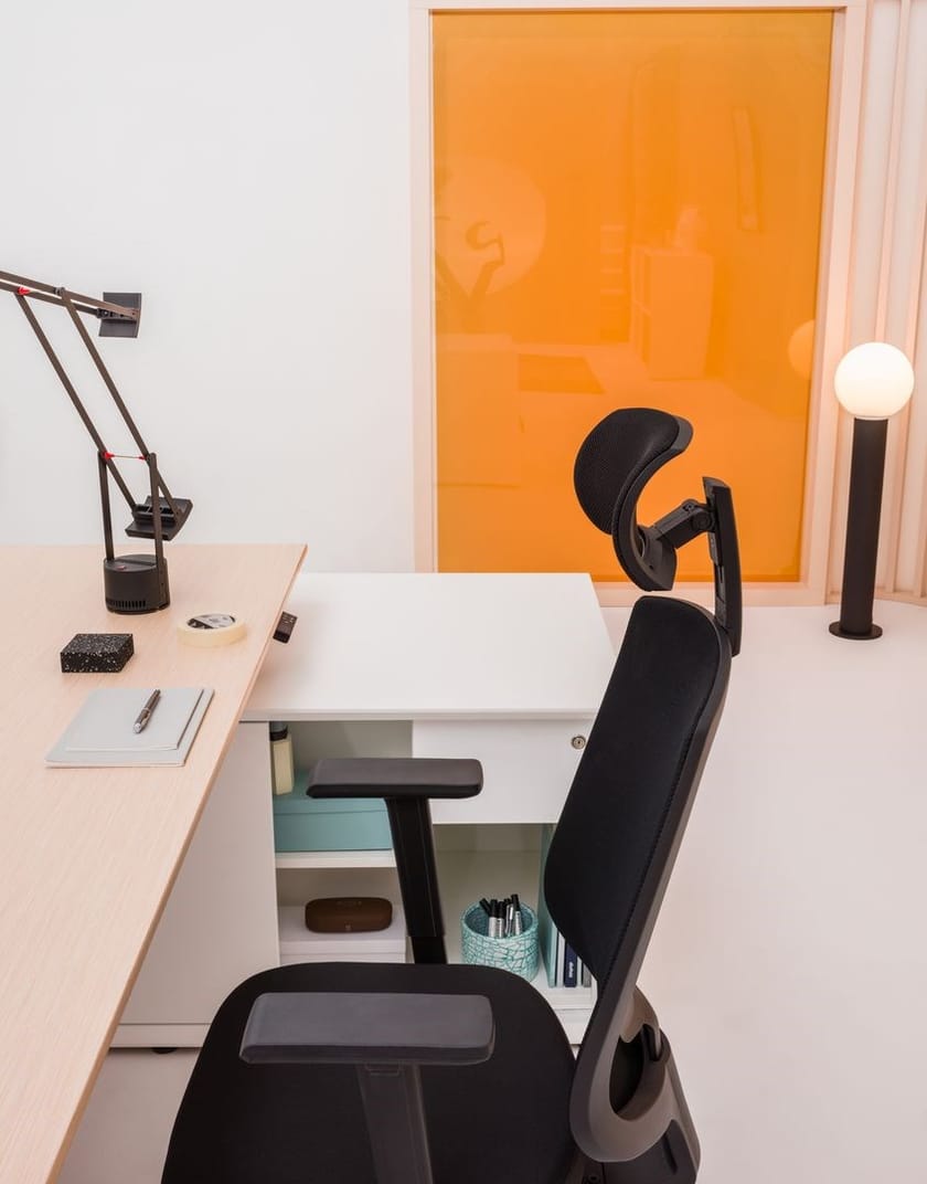 GRAVITY Rectangular office desk with electric motion By MDD | design ...