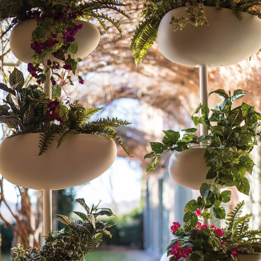 GREENPILLS Planter By Serralunga