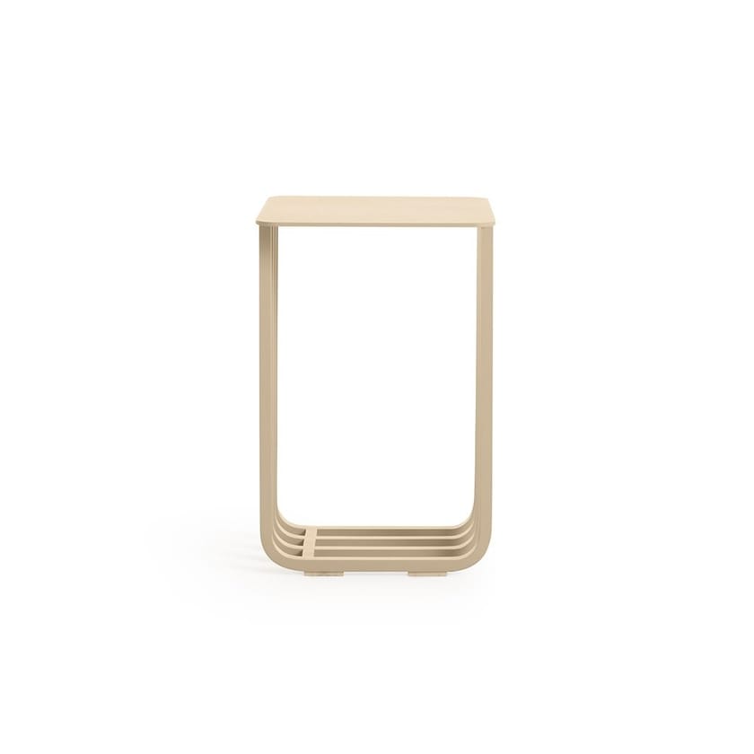 GRILL | High side table By Diabla design MUT Design Studio