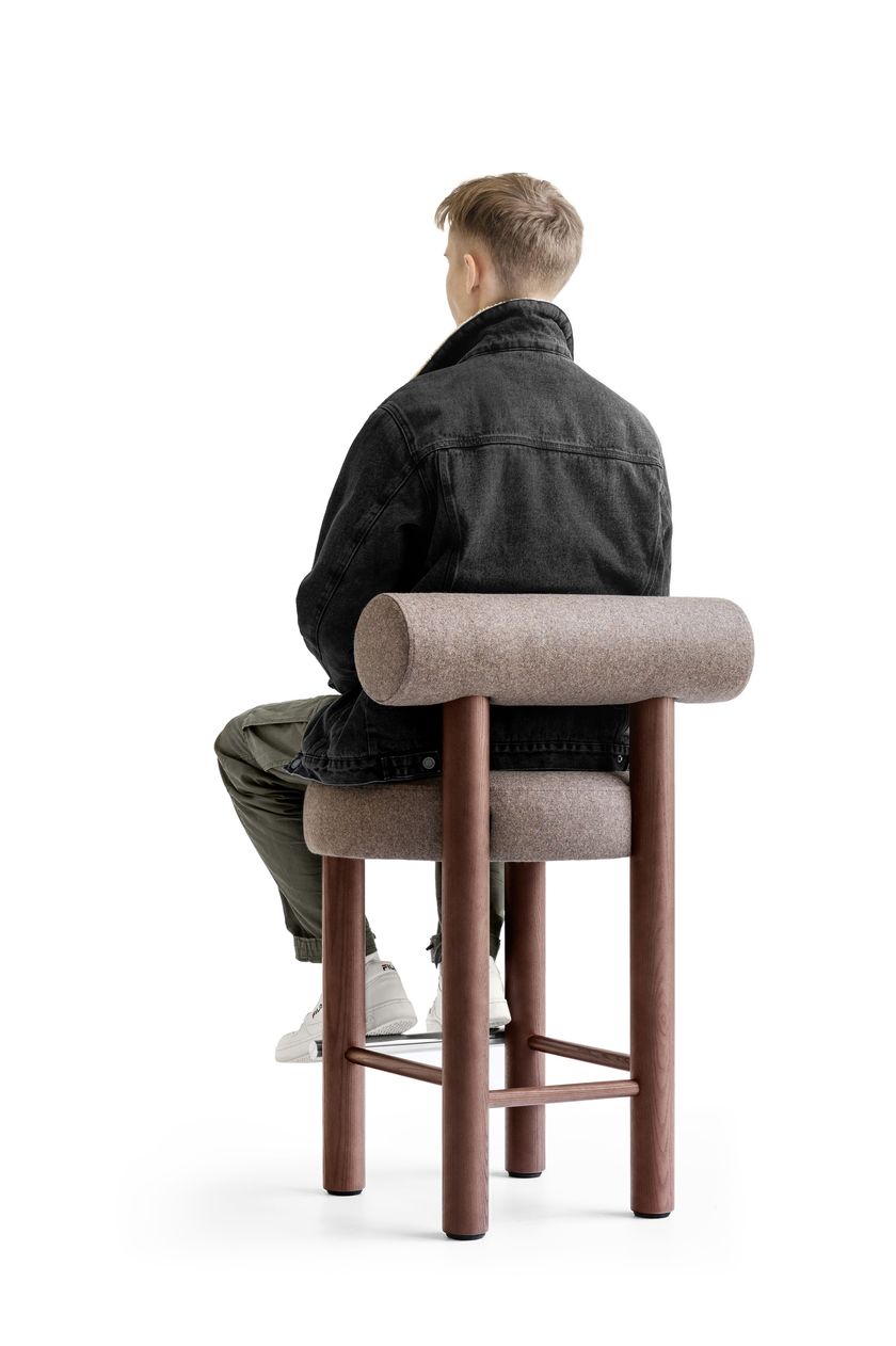Taburete tapizado con respaldo GROPIUS CS2 COUNTER CHAIR Colección ...