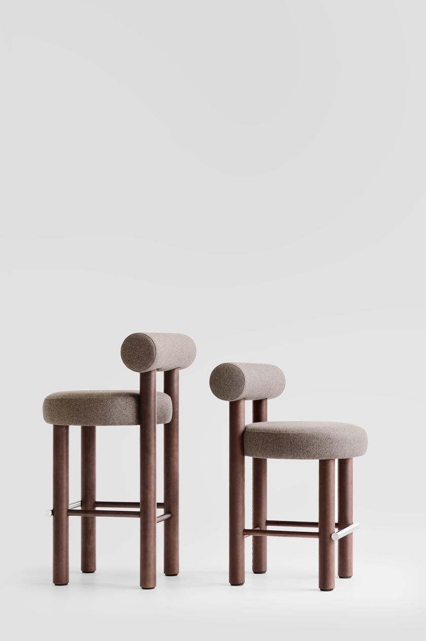 Taburete tapizado con respaldo GROPIUS CS2 COUNTER CHAIR Colección ...