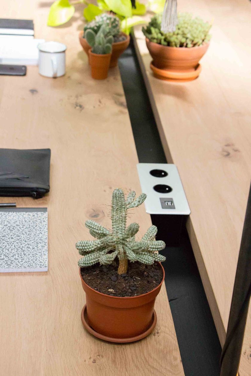 GUINGUETTE | Secretária com rodízios By FOR ME LAB