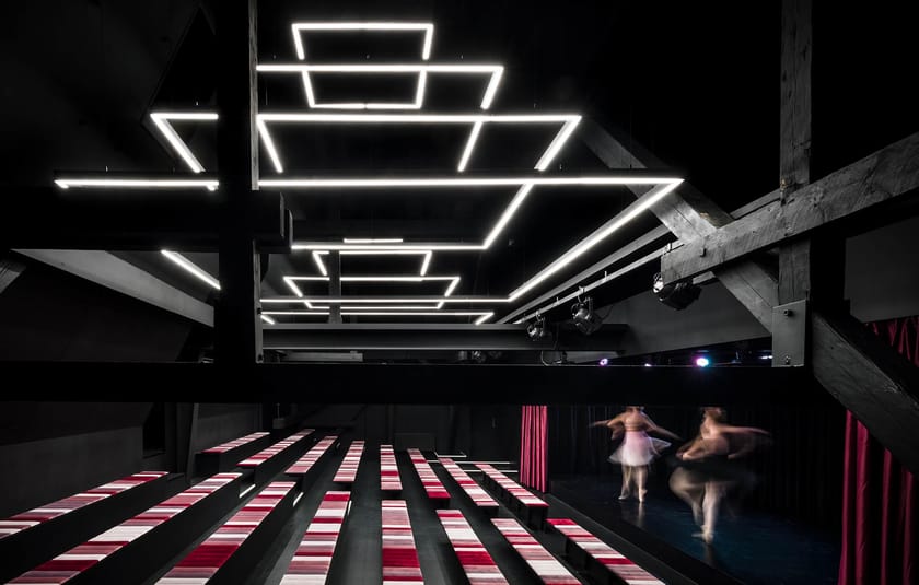 GYON C/S Linear lighting profile By Intra lighting | design Gigodesign